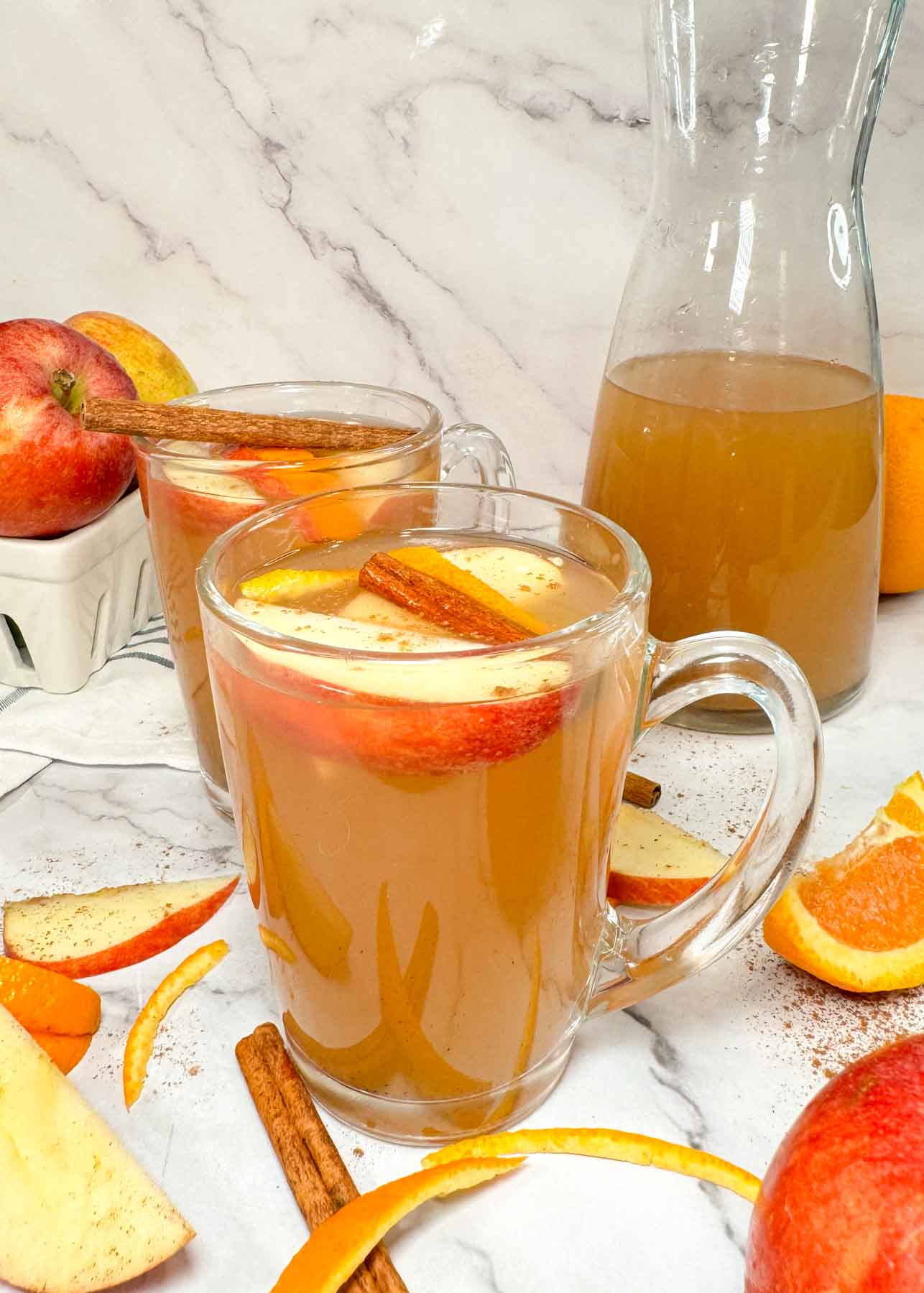Homemade Hot Apple Cider - The Effortless Cook