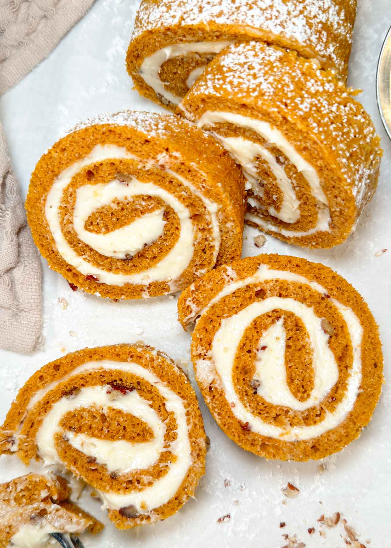 Easy Pumpkin Roll Recipe - The Effortless Cook